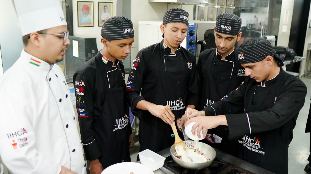 How to Become a Cruise Line Executive Chef? - Ishtha Institute of ...