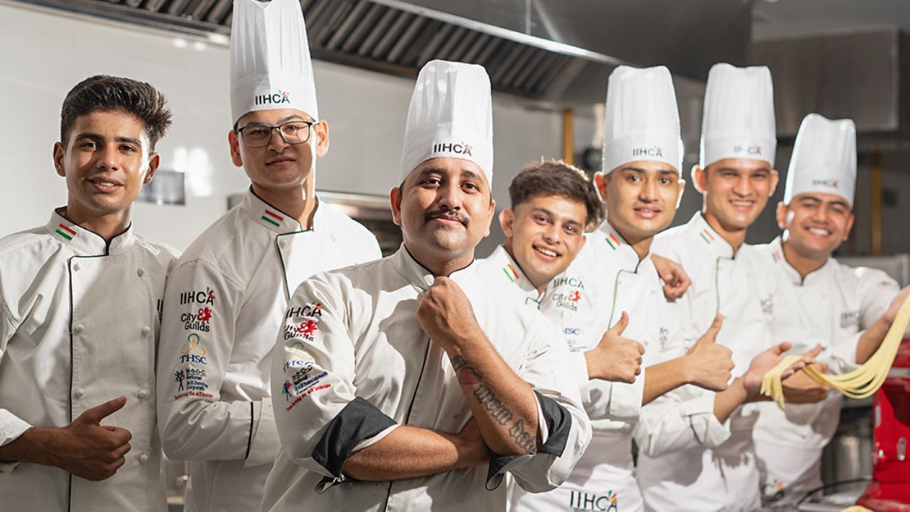 What is the Starting Salary of a Chef? - Ishtha Institute of ...